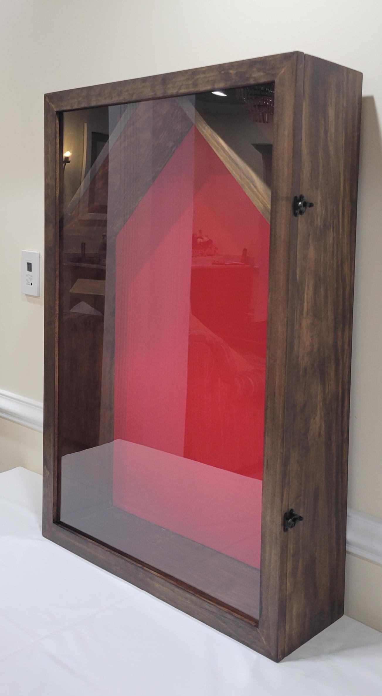 Military Uniform Shadow Box Uniform, Medals & Flag Memorabilia Display ...