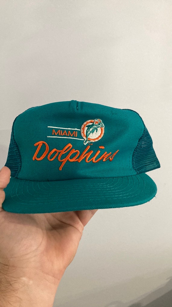 80s vintage the dolphin - Gem