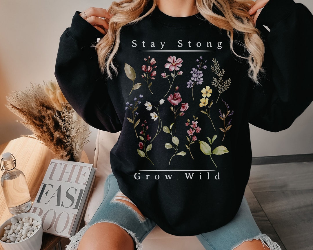 Pressed Flowers Cottagecore Wildflowers Sweatshirt, Fairycore Clothing ...