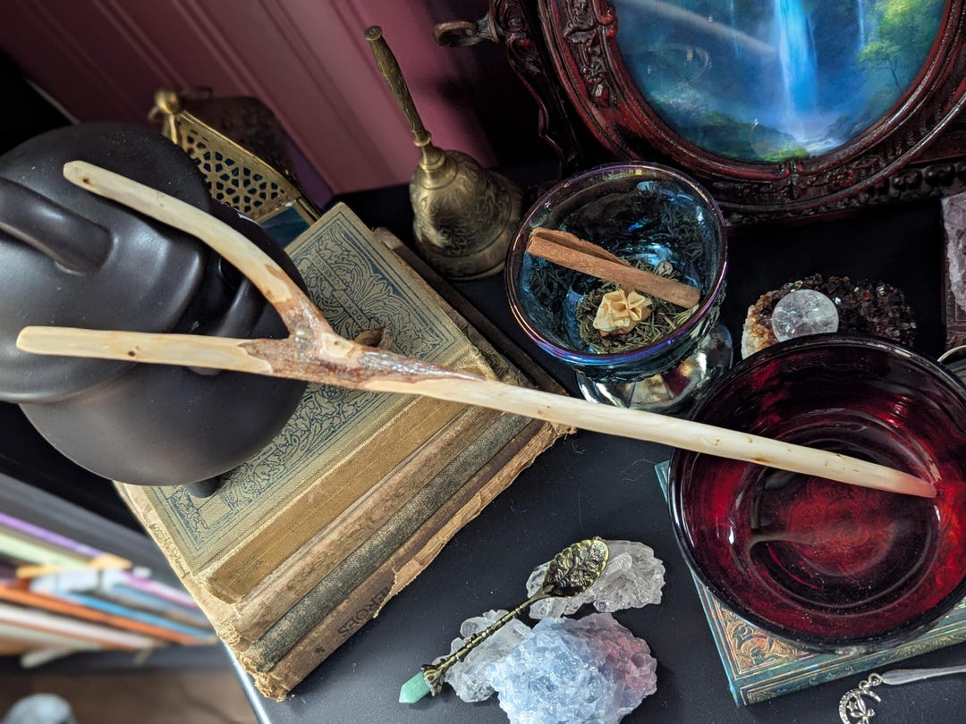 Hand-carved Willow Wood Y-cut Wand: Witchcraft Ritual Tool - Etsy