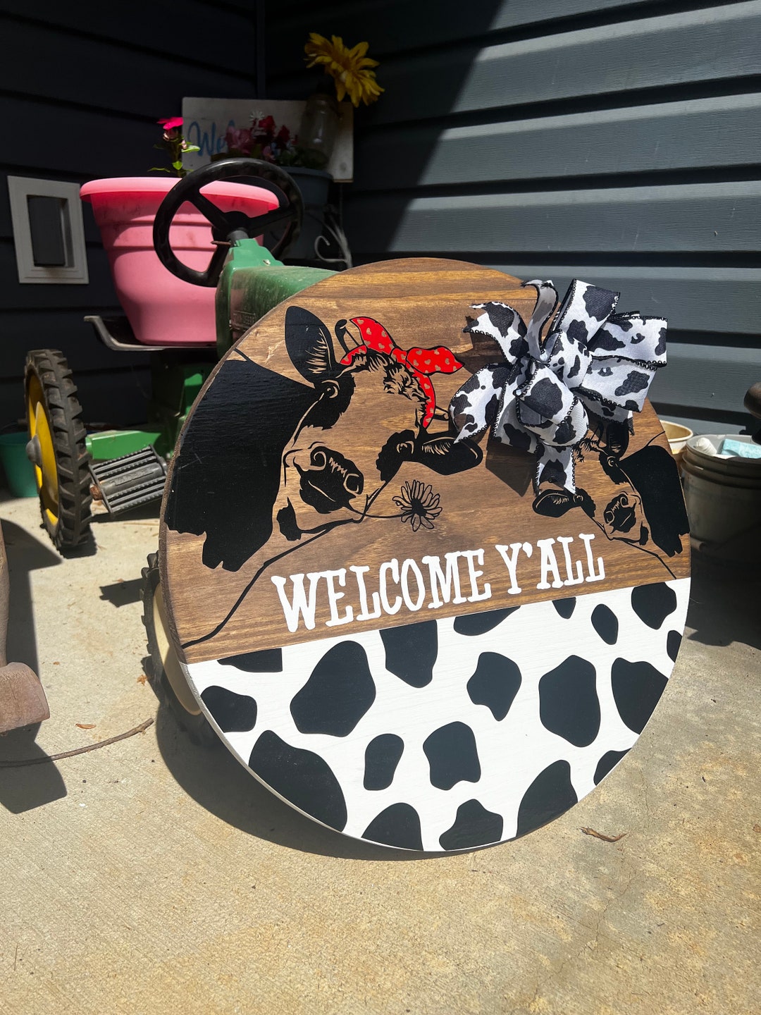 Welcome Yall Round Wood Sign With Cows - Etsy