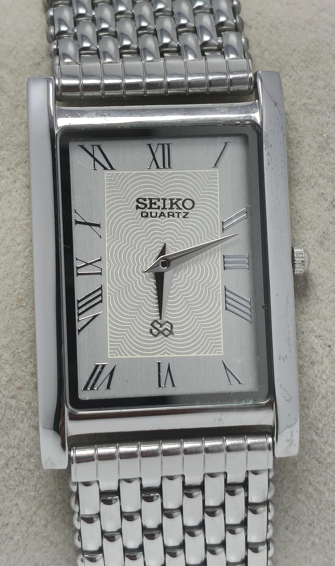 Vintage Seiko Quartz Silver Dial Wrist Watch: Japan Made - Unisex - Etsy