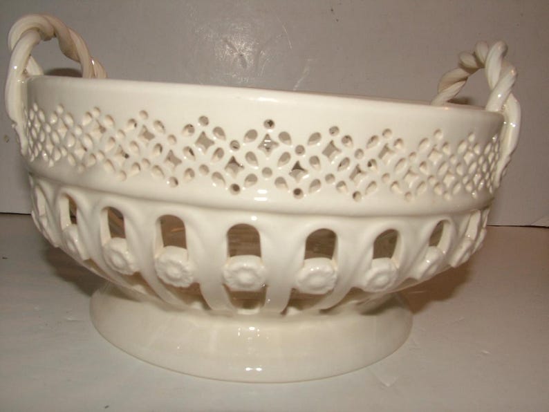 Vintage Staffordshire Royal Creamware Masterpieces Fruit Bowl - Etsy