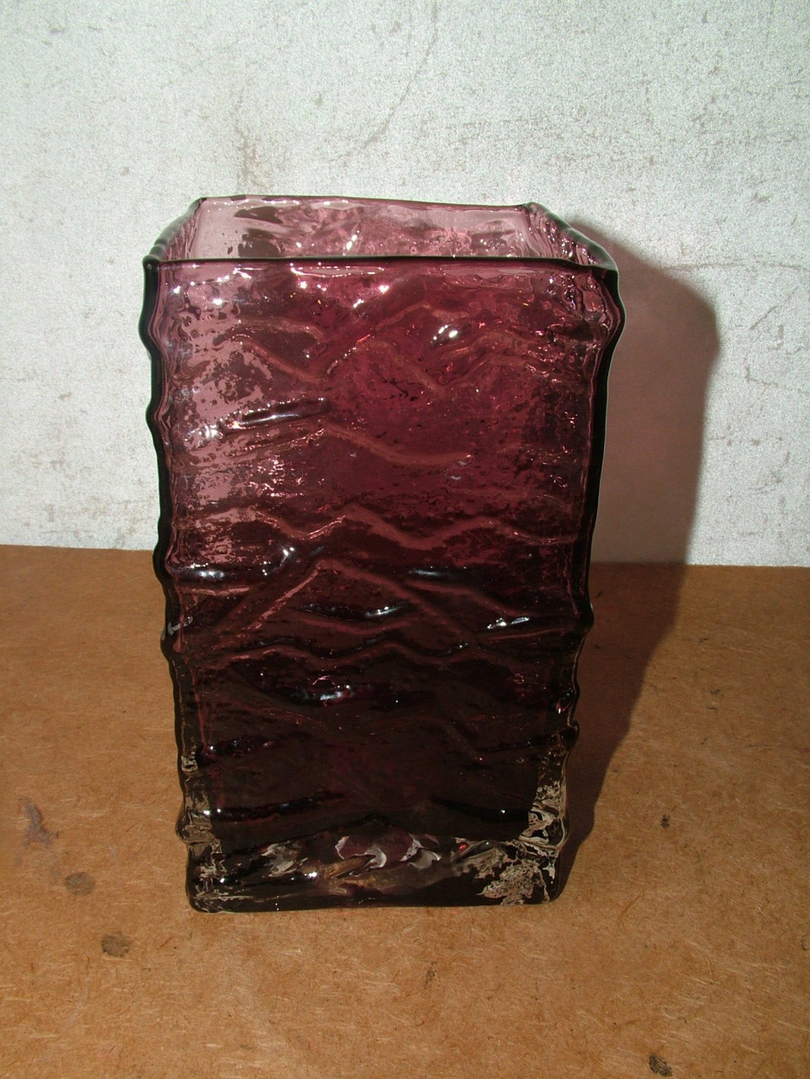 Art Glass Ravenhead Whitefriars Style Amethyst Aubergine Purple Bark ...