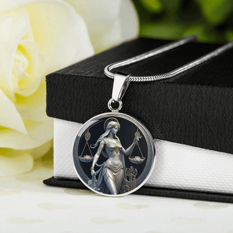 Scale Goddess Necklace - Etsy