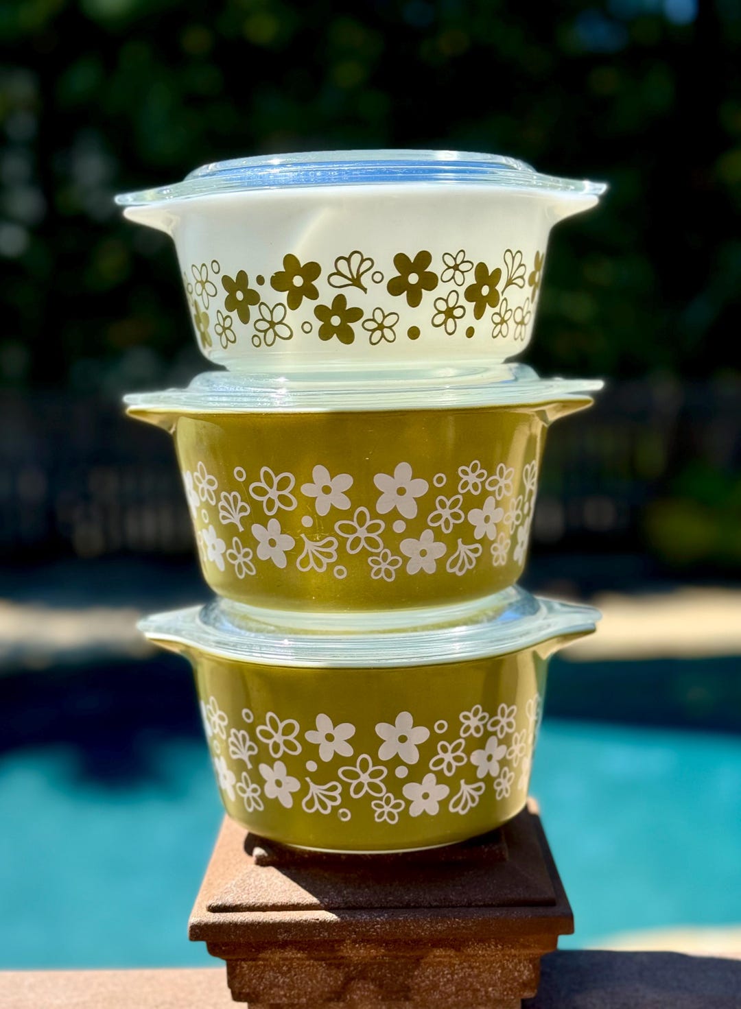 Vintage Pyrex Spring Blossom Casseroles With Lids, Set of 3 - Etsy