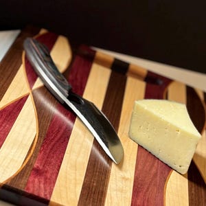 Curved Inlay Pattern Cutting Board - Etsy