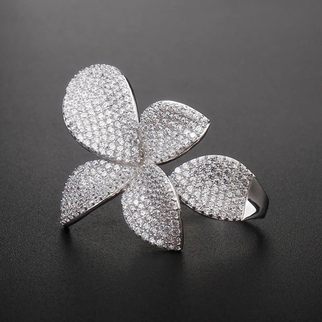 Flower Leaf Pavé Ring With Simulated Diamonds, 18k Real Gold Plated ...