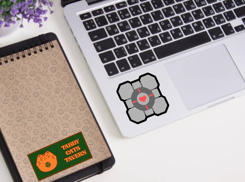 Companion Cube SVG/PNG Pack - Etsy