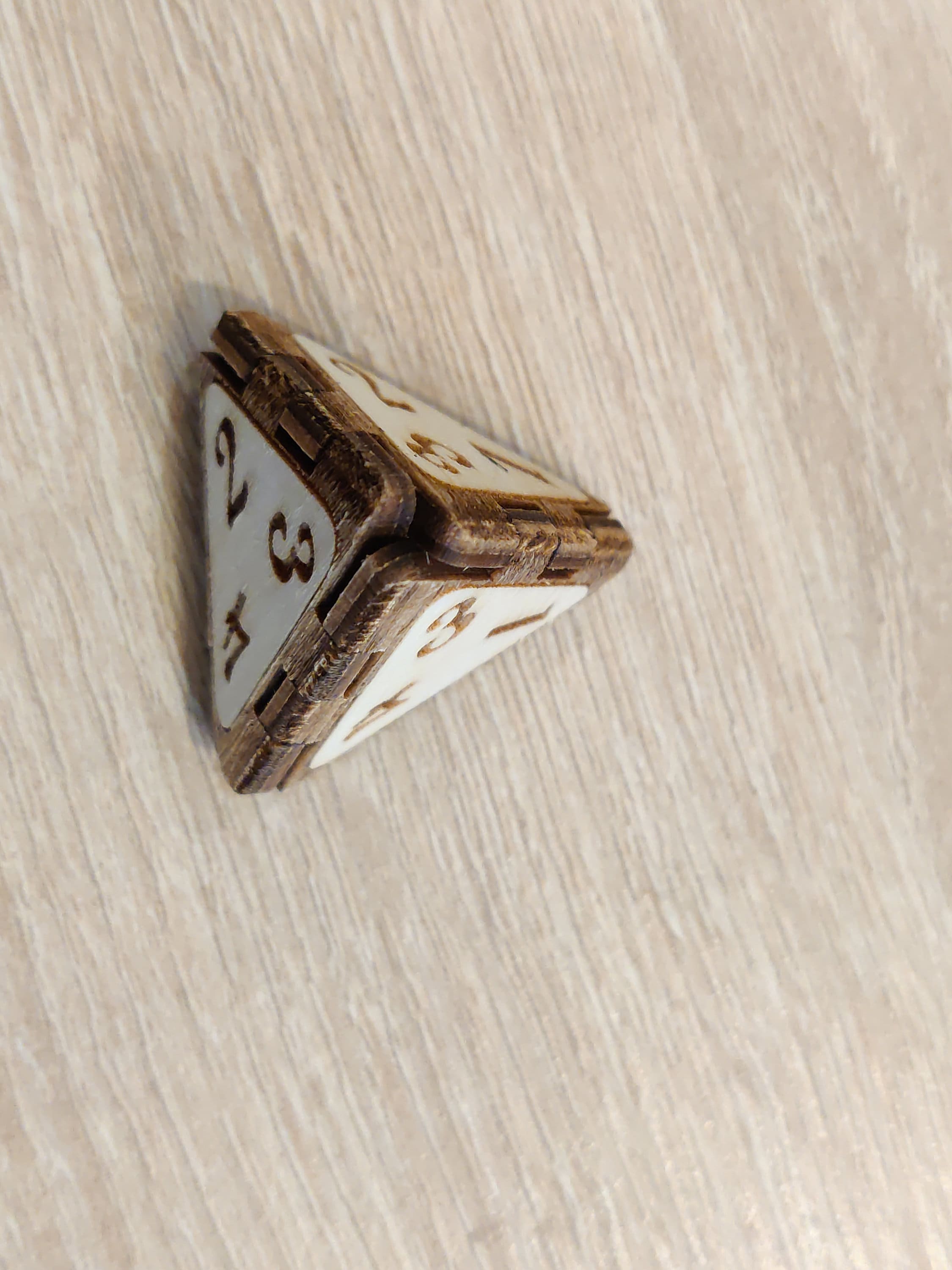 Fource-sided and Eight-sided Dice (D4 and D8) - SVG File for Laser ...