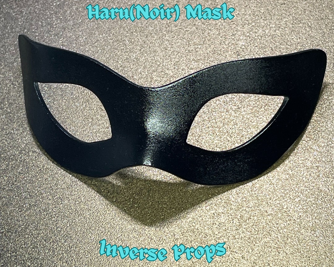 Haru Noir Mask - Etsy