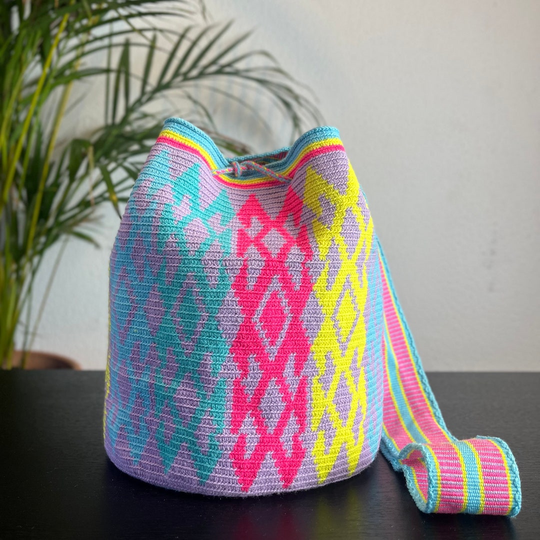Large WAYUU Bag W/ Braided Handles, WAYUU Mochila Bag, Wayuu Purse ...
