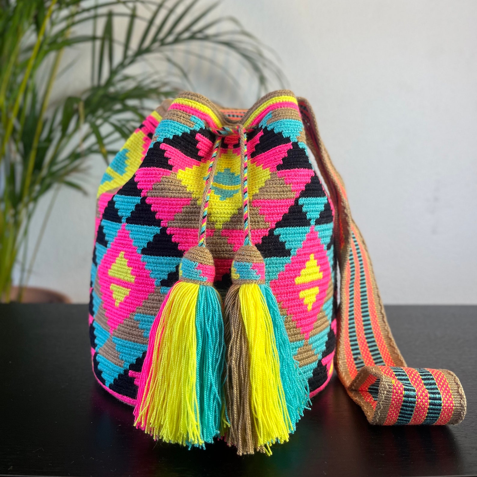 Large WAYUU Bag W/ Braided Handles, WAYUU Mochila Bag, Wayuu Purse ...