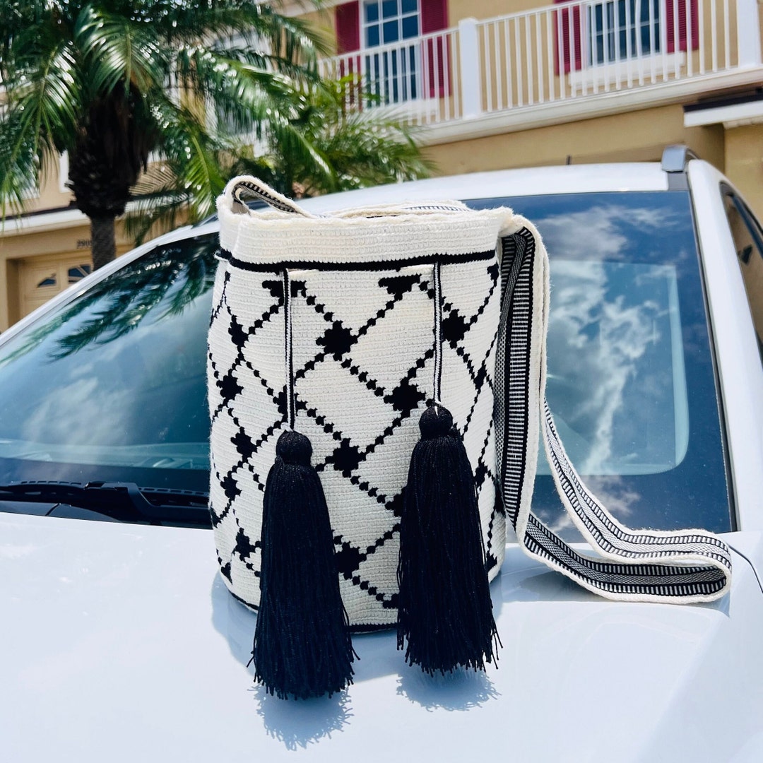 Large WAYUU Bag W/ Braided Handles, WAYUU Mochila Bag, Wayuu Purse ...