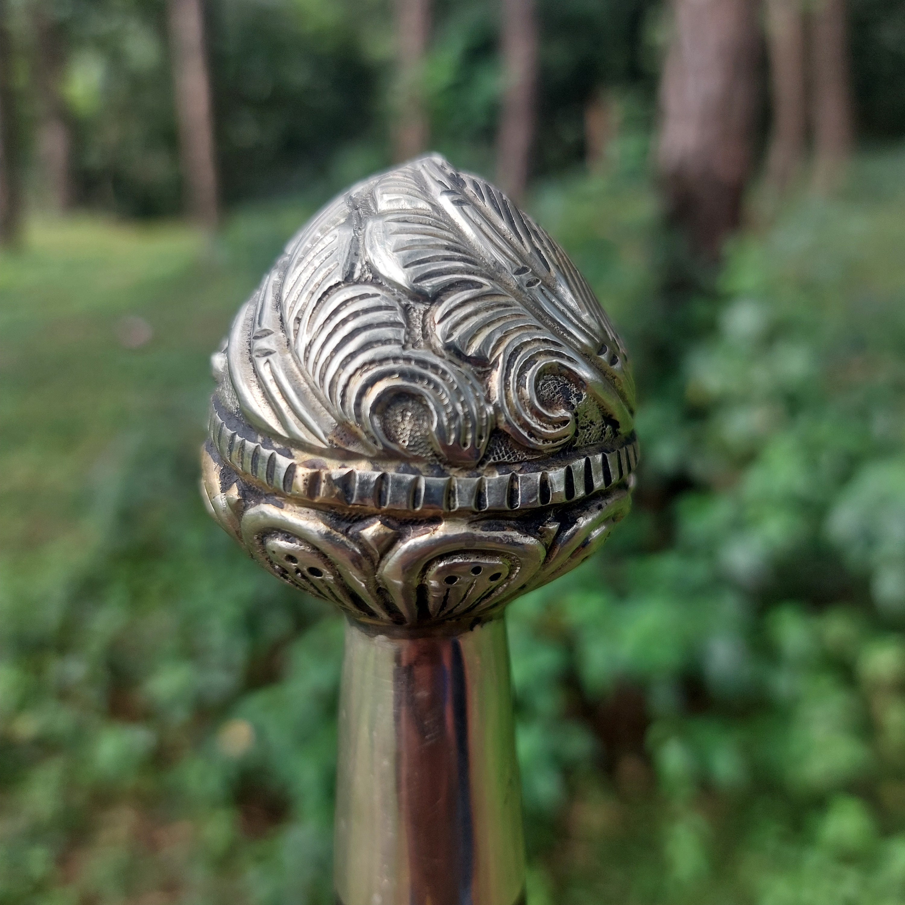 29 Inch Viking Sword With Carved Pommel Full Tang Using Sword Kukri ...