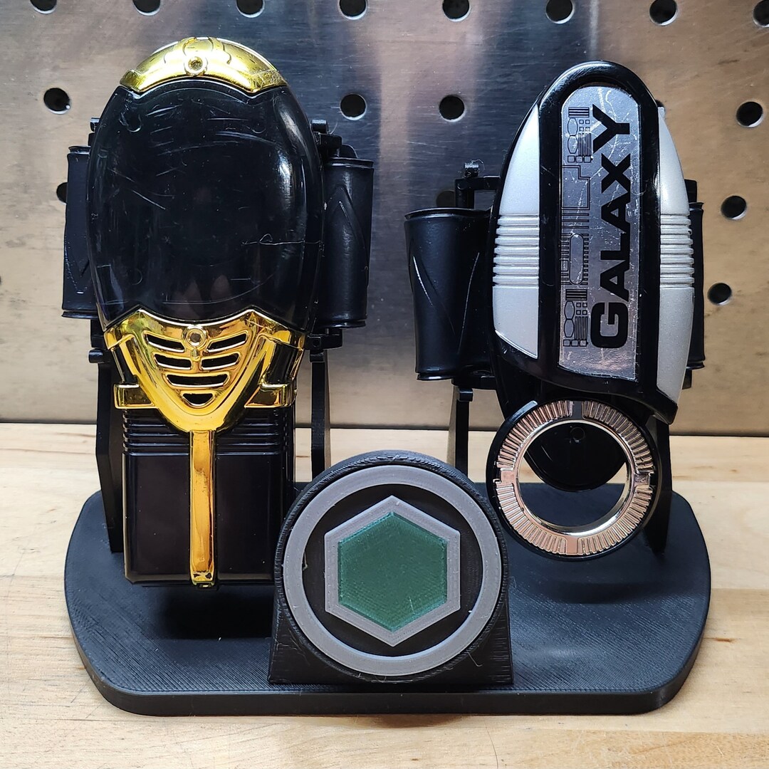 Magna Defender Morpher Display Stand - Etsy