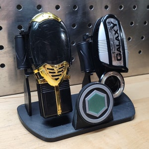 Magna Defender Morpher Display Stand - Etsy