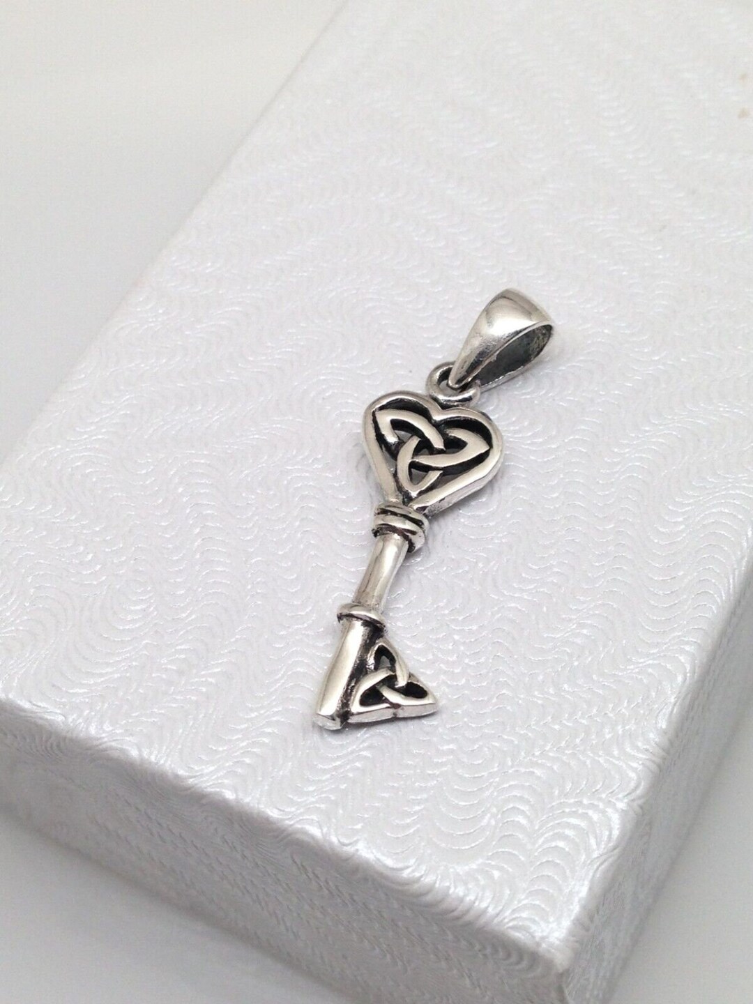 0.75in Celtic Knot Key Pendant 925 Sterling Silver, Triquetra Celtic ...