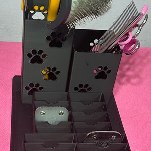 The Doodledog Grooming Brush and Standard/wide Size Blade Holder ...