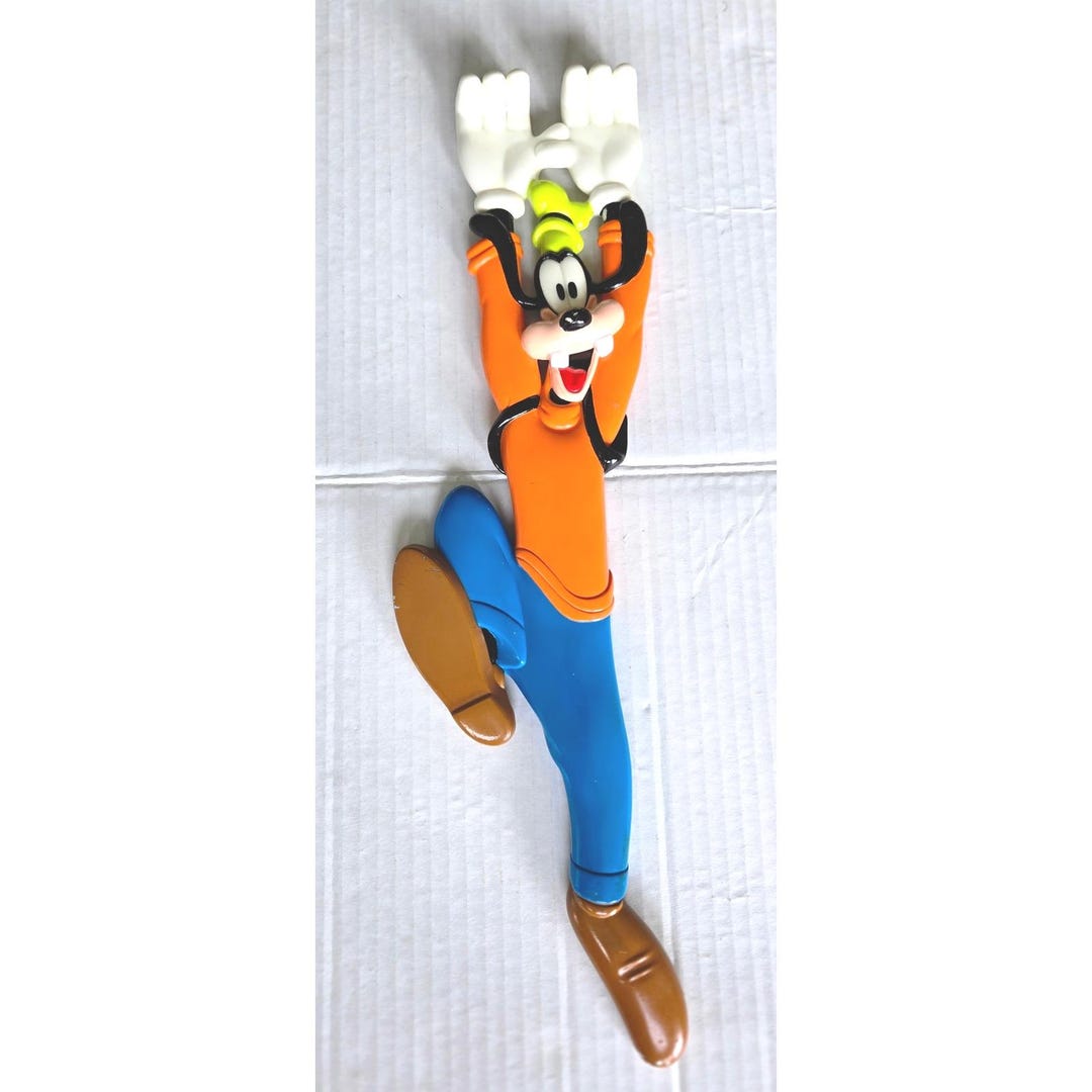 Vintage Disney's Goofy 15" Back Scratcher - Etsy