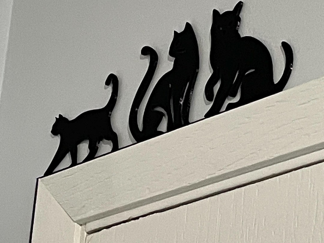 Black Cat Door Frame Decor: Halloween Wall Art - Etsy