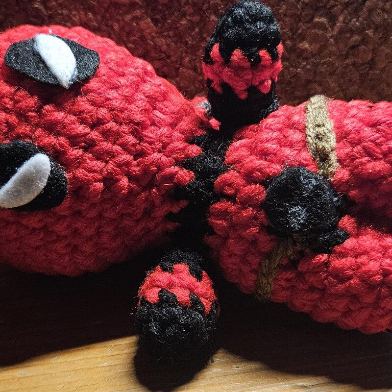 Deadpool and Wolverine Heart Keychain - Etsy