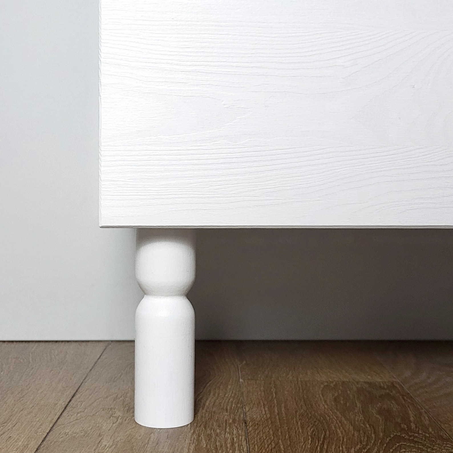 White Cabinet Legs I Small Legs for Drawers, Bedside Tables, BESTA Ikea ...