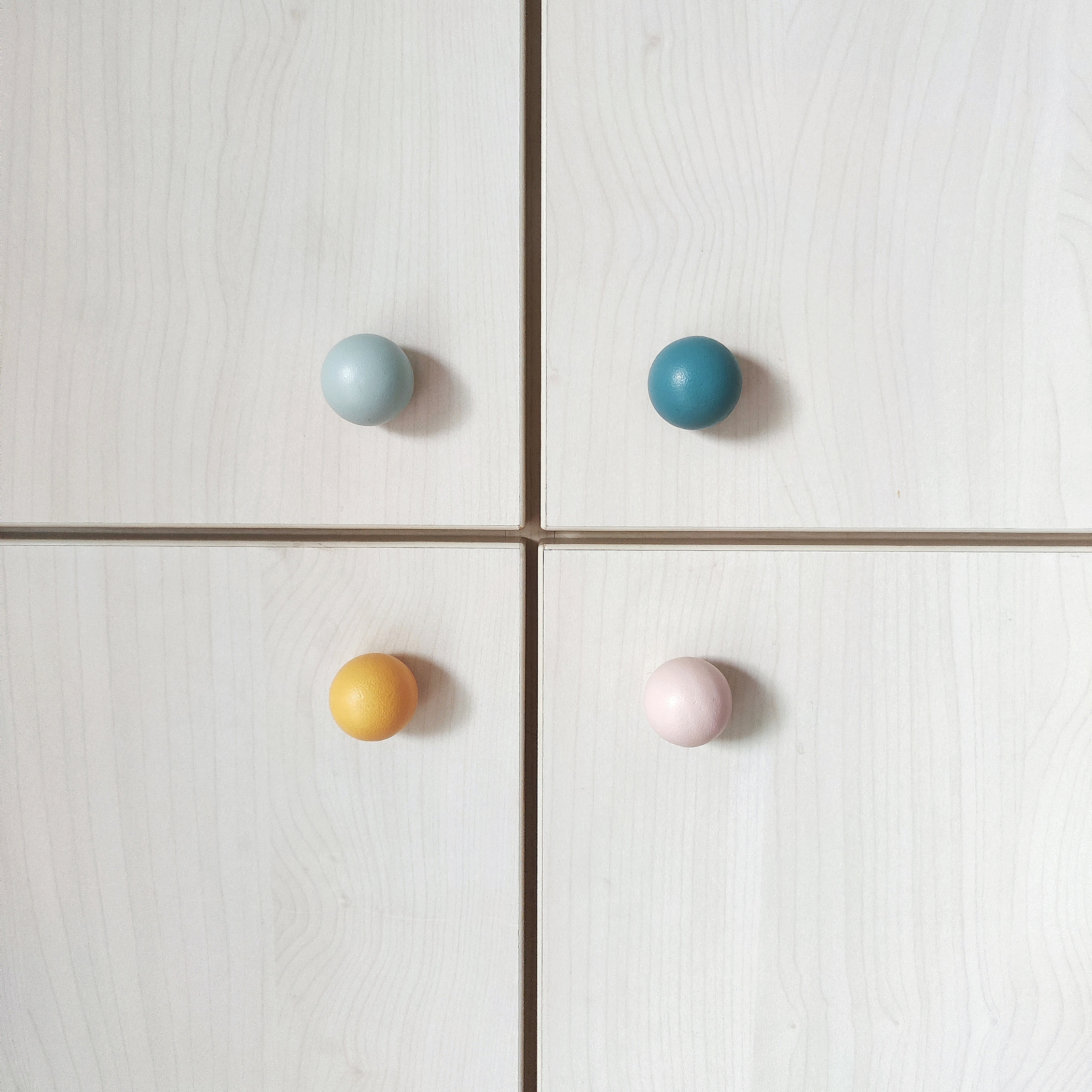 Yellow Round Cabinet Knobs I 4 Sizes Handles for Nursery, Bedroom ...