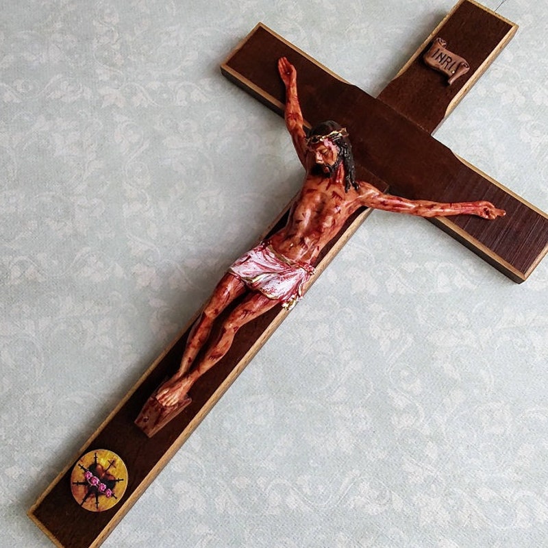 Realistic Crucifix - Etsy