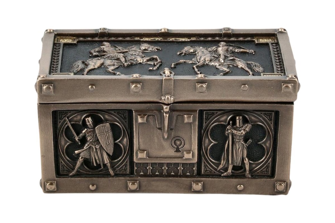 Knight’s Chest With Bas-reliefs of Templar Crusaders and Saracens ...