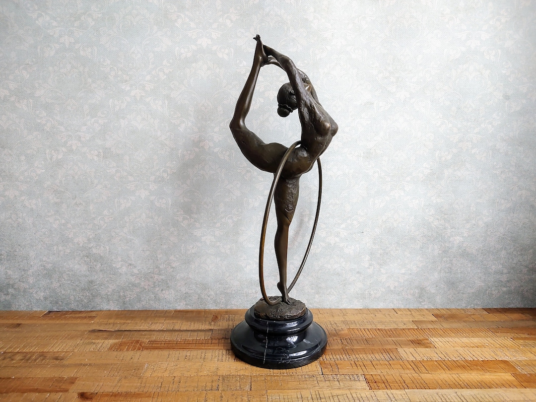Bronze Sculpture of a Hoop Dancer in Art Deco Style Bronze Ballerina ...