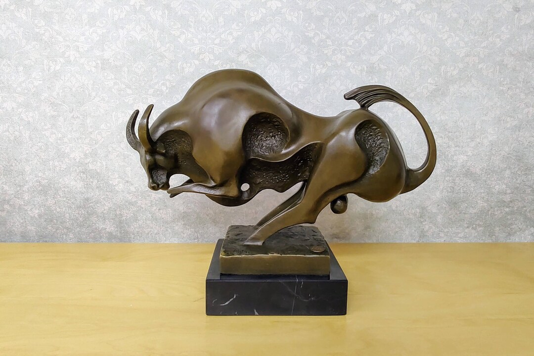 Big Bull Modernist Sculpture - Large Bronze Bull Statue on Marble Base ...
