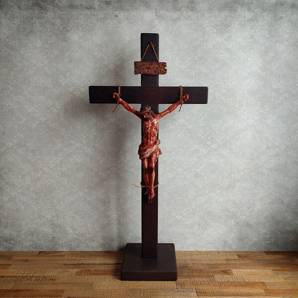 Realistic Crucifix - Etsy
