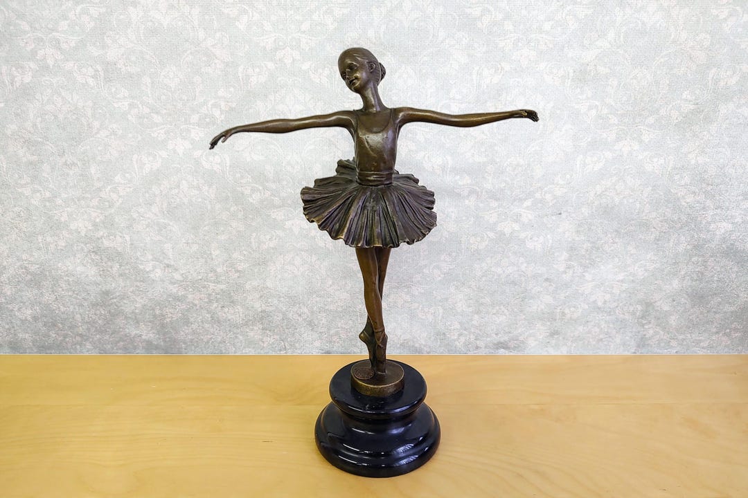 Elegant Bronze Sculpture - Prima Ballerina Figurine - Ballet Dancer ...
