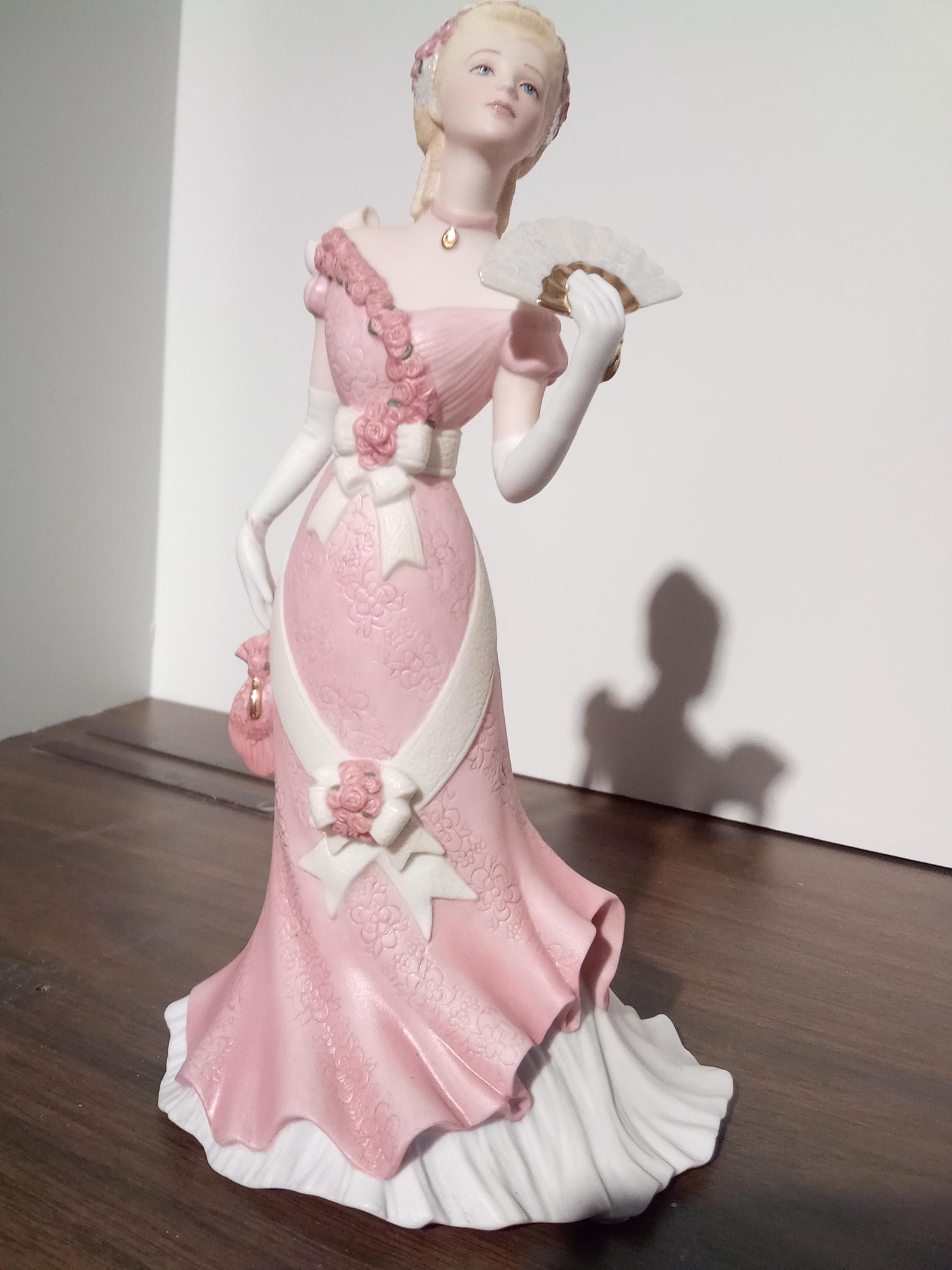 Excellent Vintage #7584 Lenox Porcelain Figurine: Royal Reception ...