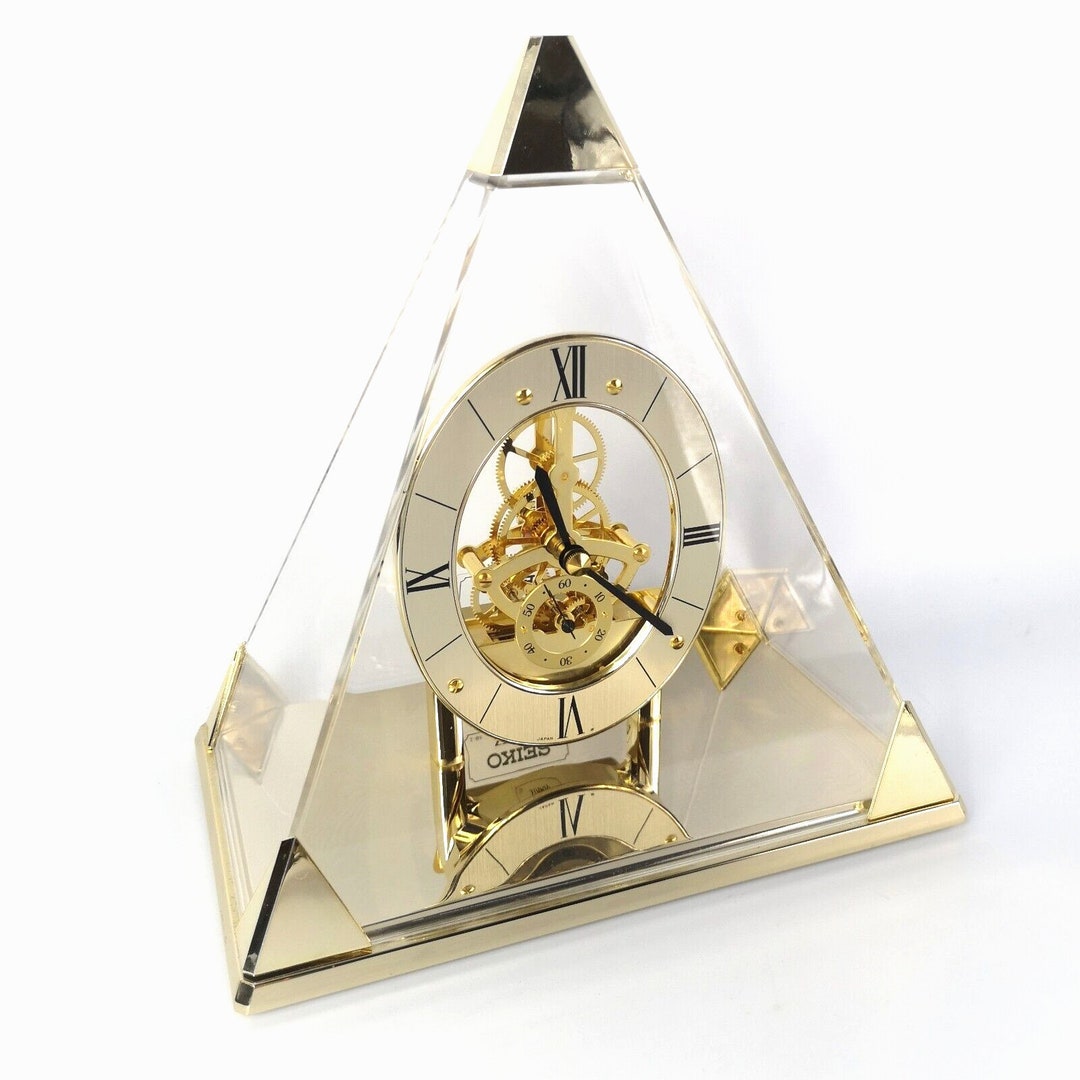 Vintage Seiko Japan Lucite Pyramid Skeleton Desk Mantle Clock Quartz ...