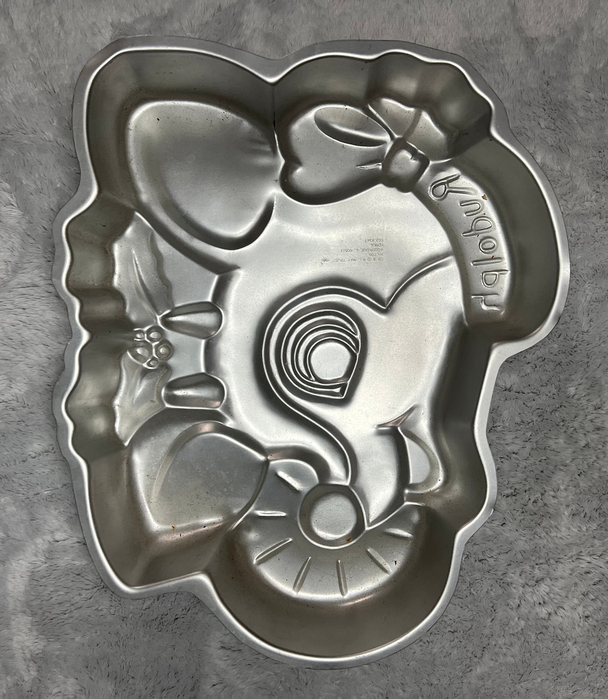 Aluminum Cake Pans, Vintage Aluminum Cake Pan Collection, Garfield ...