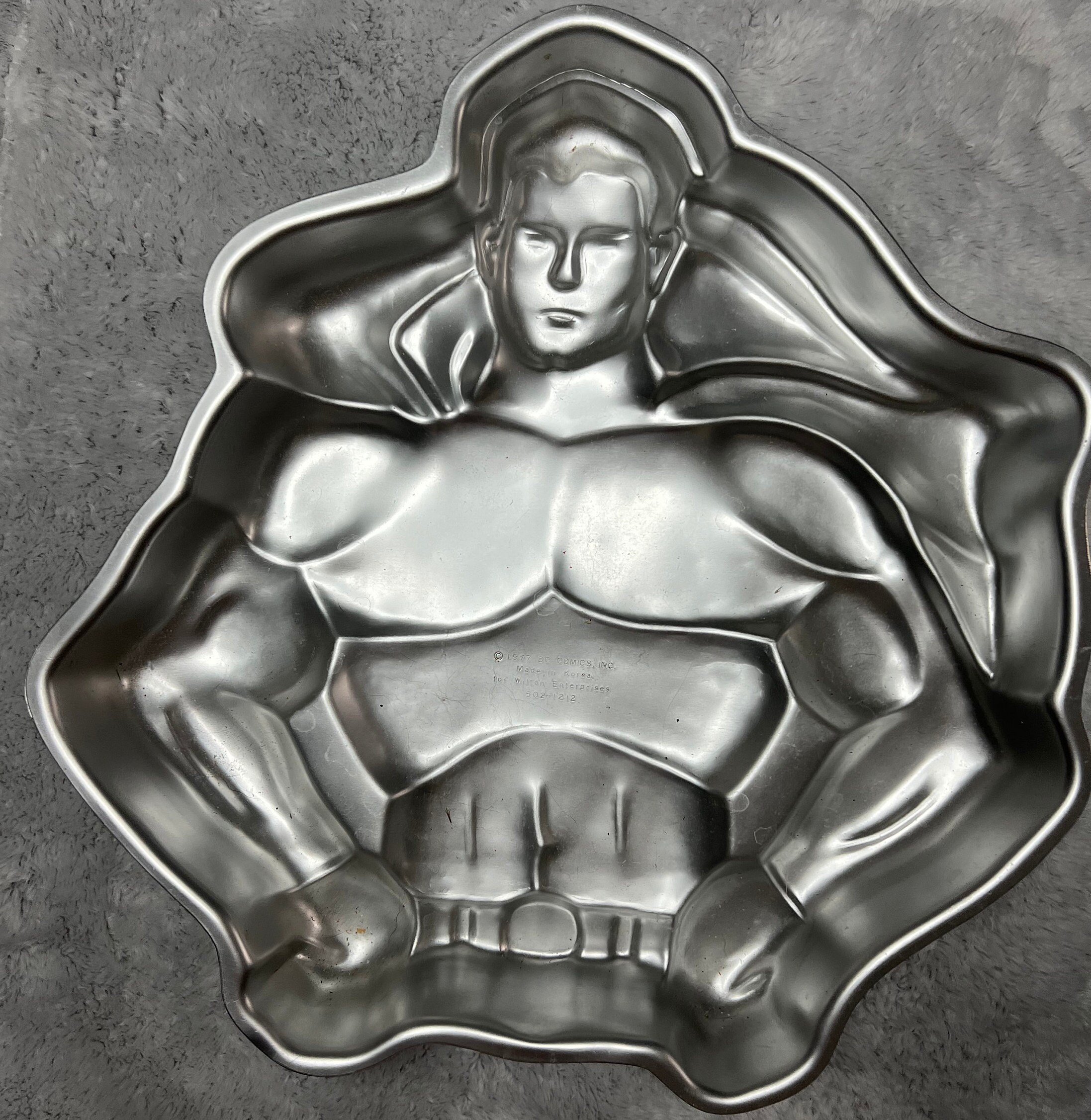 Aluminum Cake Pans, Vintage Aluminum Cake Pan Collection, Garfield ...