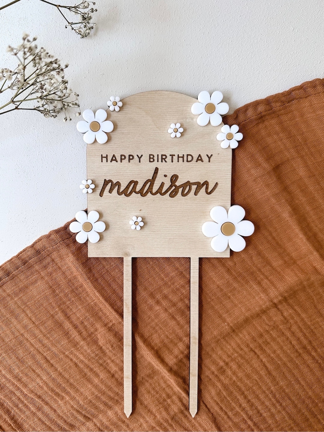 Custom Daisy Arch Cake Topper | Daisy Birthday Party Decor | Floral ...