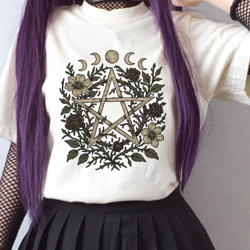 TheFaithfulFamiliar - Etsy