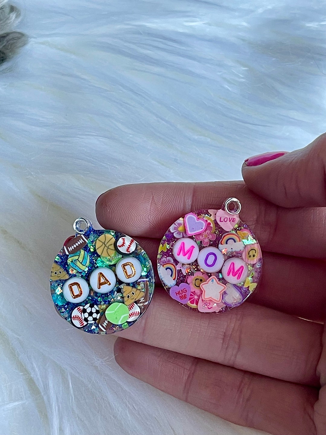 Personalized Circle Resin Keychain With Letter Beads, Custom Key Chains ...