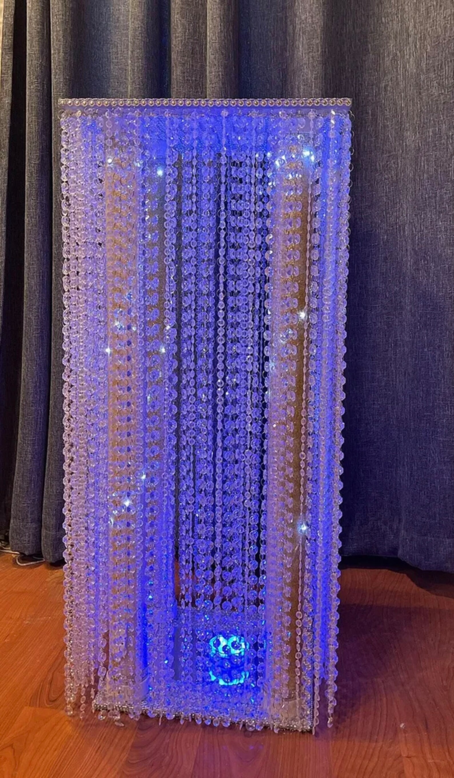 SQUARE Cake Table Crystal Cake Stand - Etsy