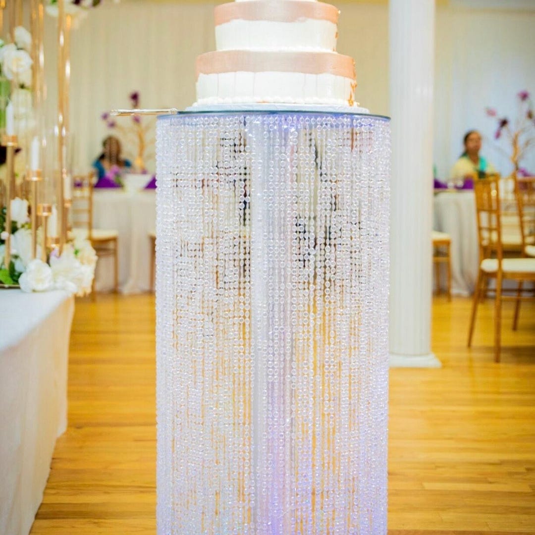 ROUND Cake Table | Crystal Cake Stand - Etsy