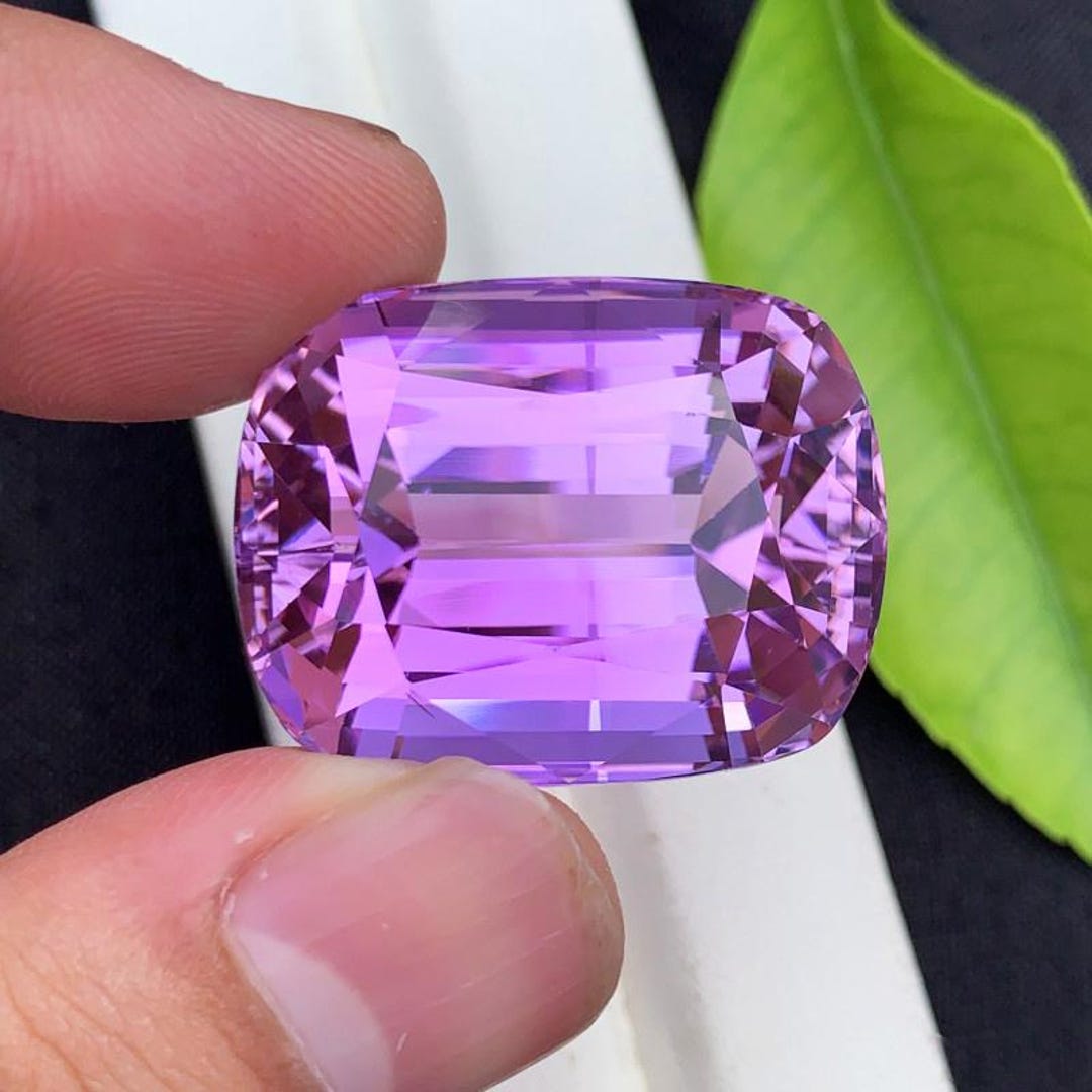 Top Color Shocking Pink Kunzite Loose Gemstone ,kunzite, Fine Cut for ...