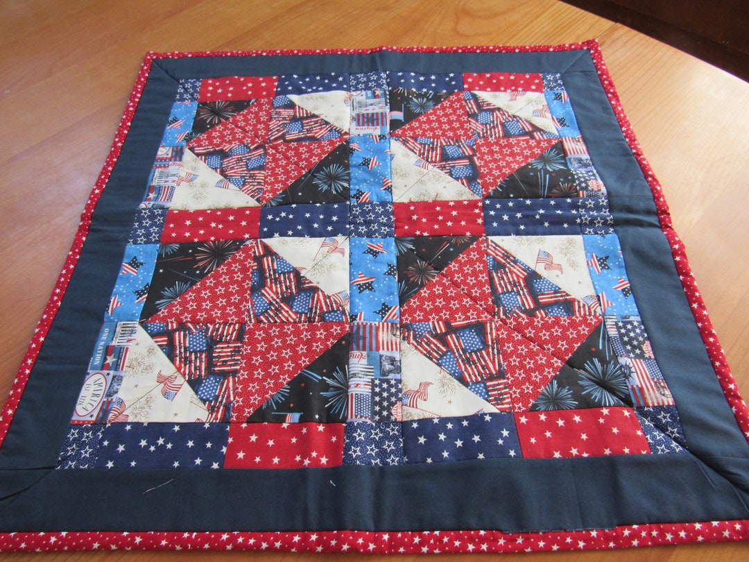 Patriotic Wall Hanging or Table Topper - Etsy