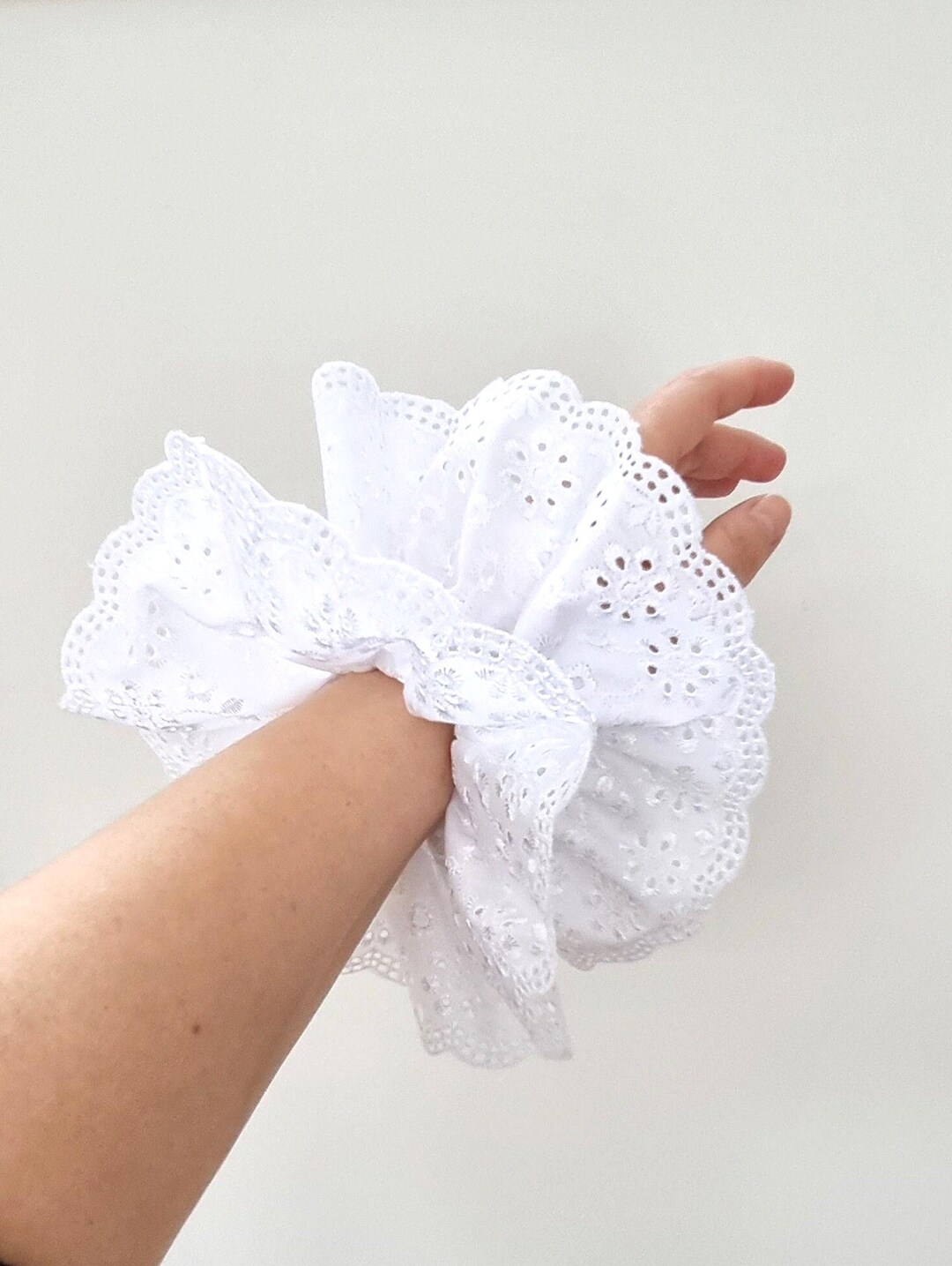 White Broderie Aglaise Lace Scrunchie - XL Size White 2 Layers Hair ...