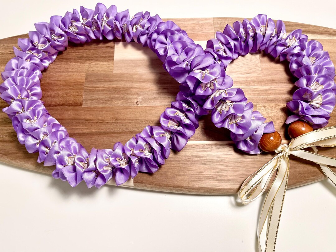 Plumeria Spiral Ribbon Lei W/ Wood Beads - Hawaiian Lei - Graduation ...