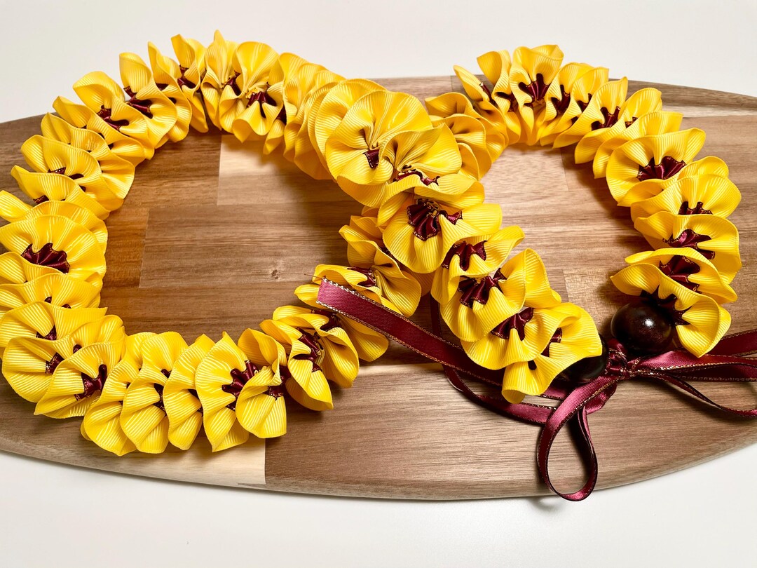 Plumeria Spiral Ribbon Lei W/ Wood Beads - Hawaiian Lei - Graduation ...