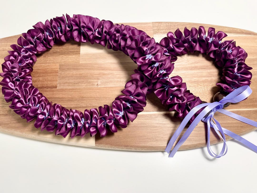 Plumeria Spiral Ribbon Lei W/ Wood Beads - Hawaiian Lei - Graduation ...