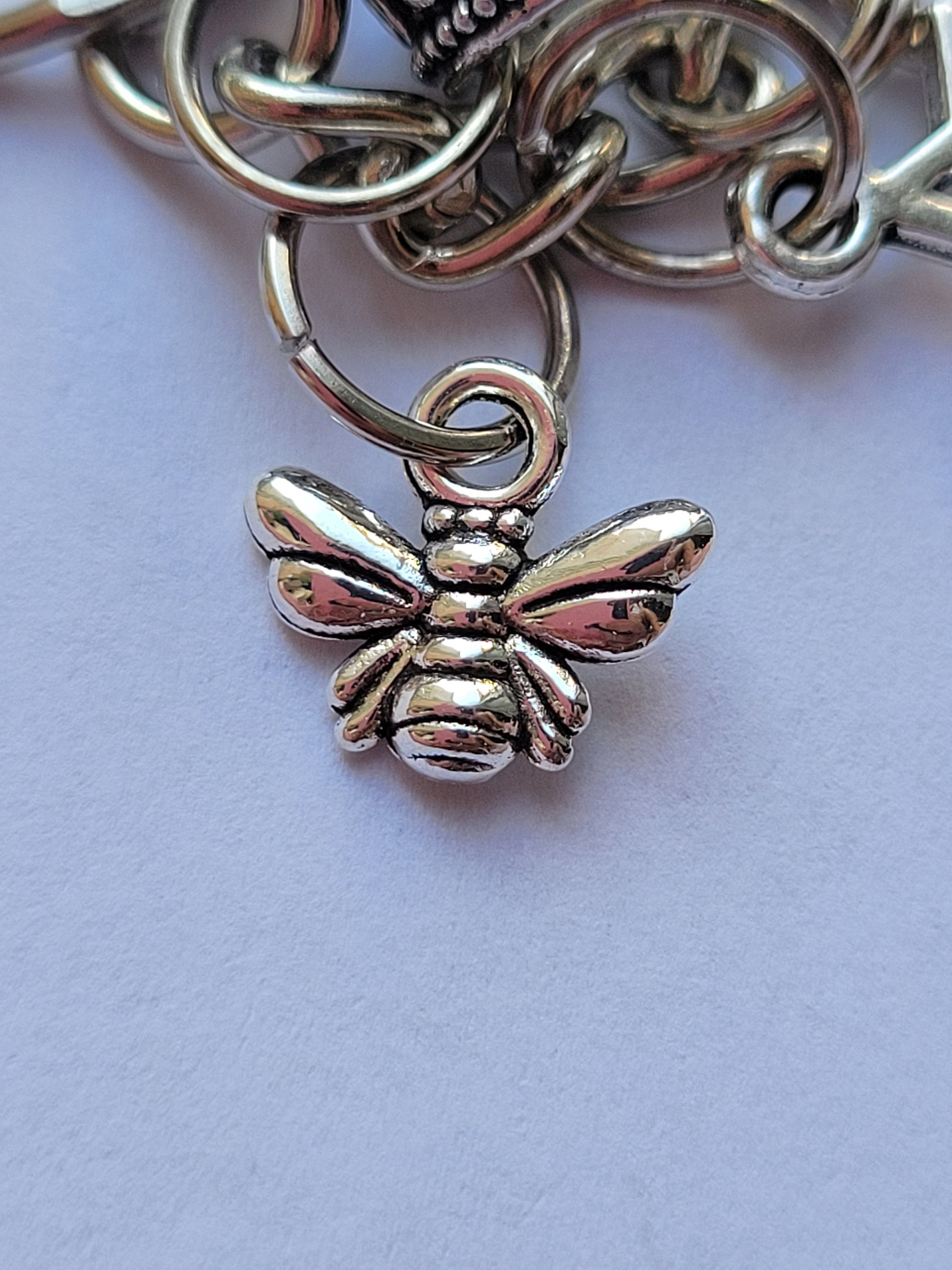 Queen Charlotte: A Bridgerton Story Inspired Keychain/keyring, Book and ...